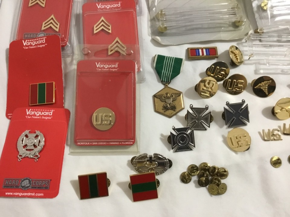 Big Lot Vanguard US Military RIBBON BAR DEVICE Medal PINS | eBay