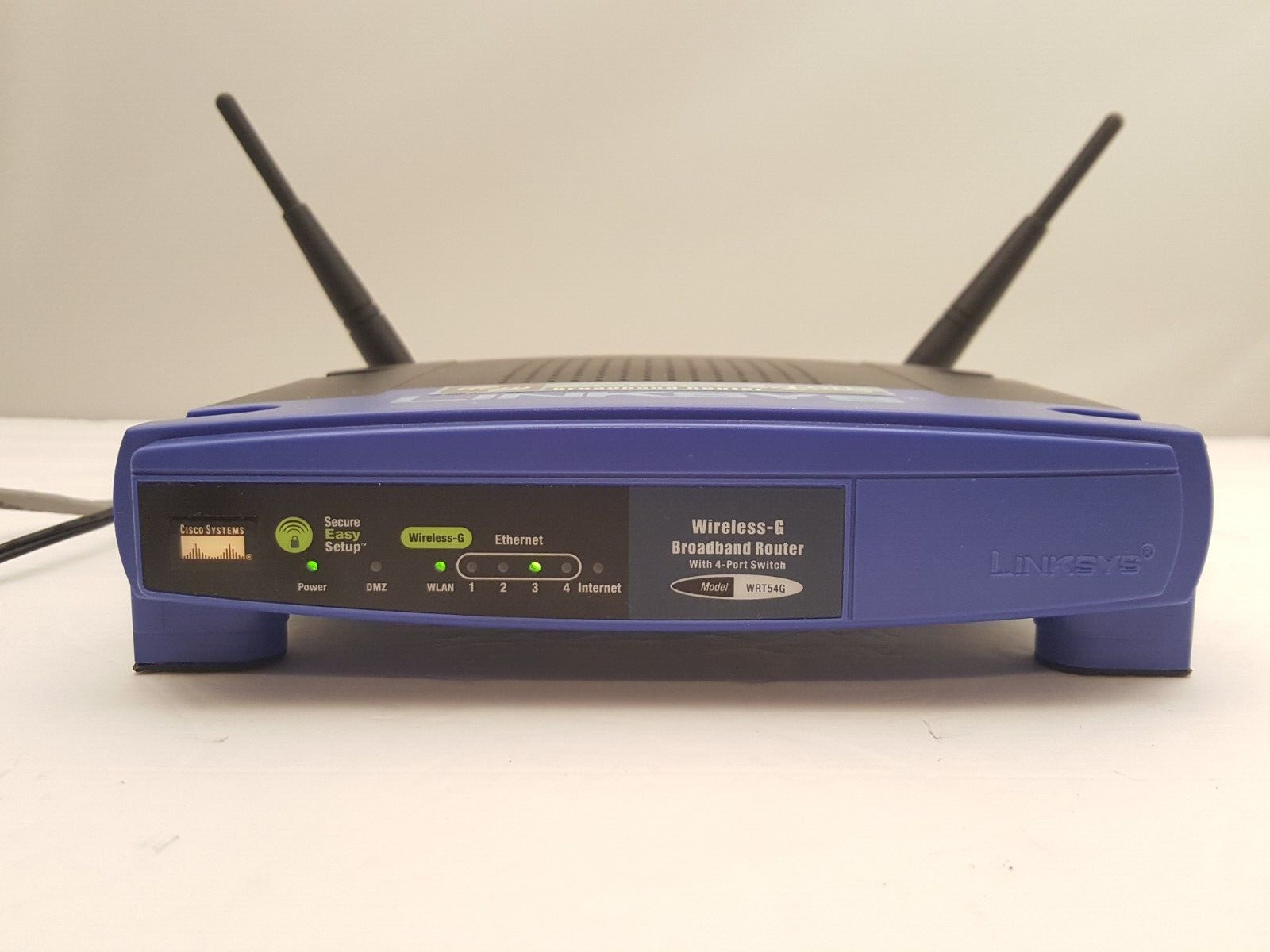 LINKSYS Wireless-G Broadband Router w/ 4 Port Switch & SES | WRT54G v 5 ...