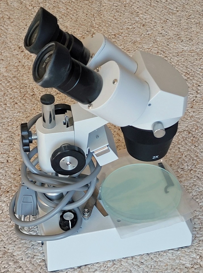 CELESTRON Stereo Dissecting Microscope #4040 - Mint - original owner 20 ...