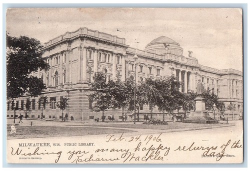 Milwaukee Wisconsin WI Postcard Public Library Building Roadside Scene ...