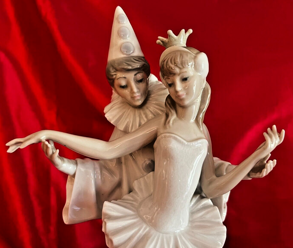 LLADRO of Spain CARNIVAL COUPLE Ballerina and Clown Dancing Figurine | eBay