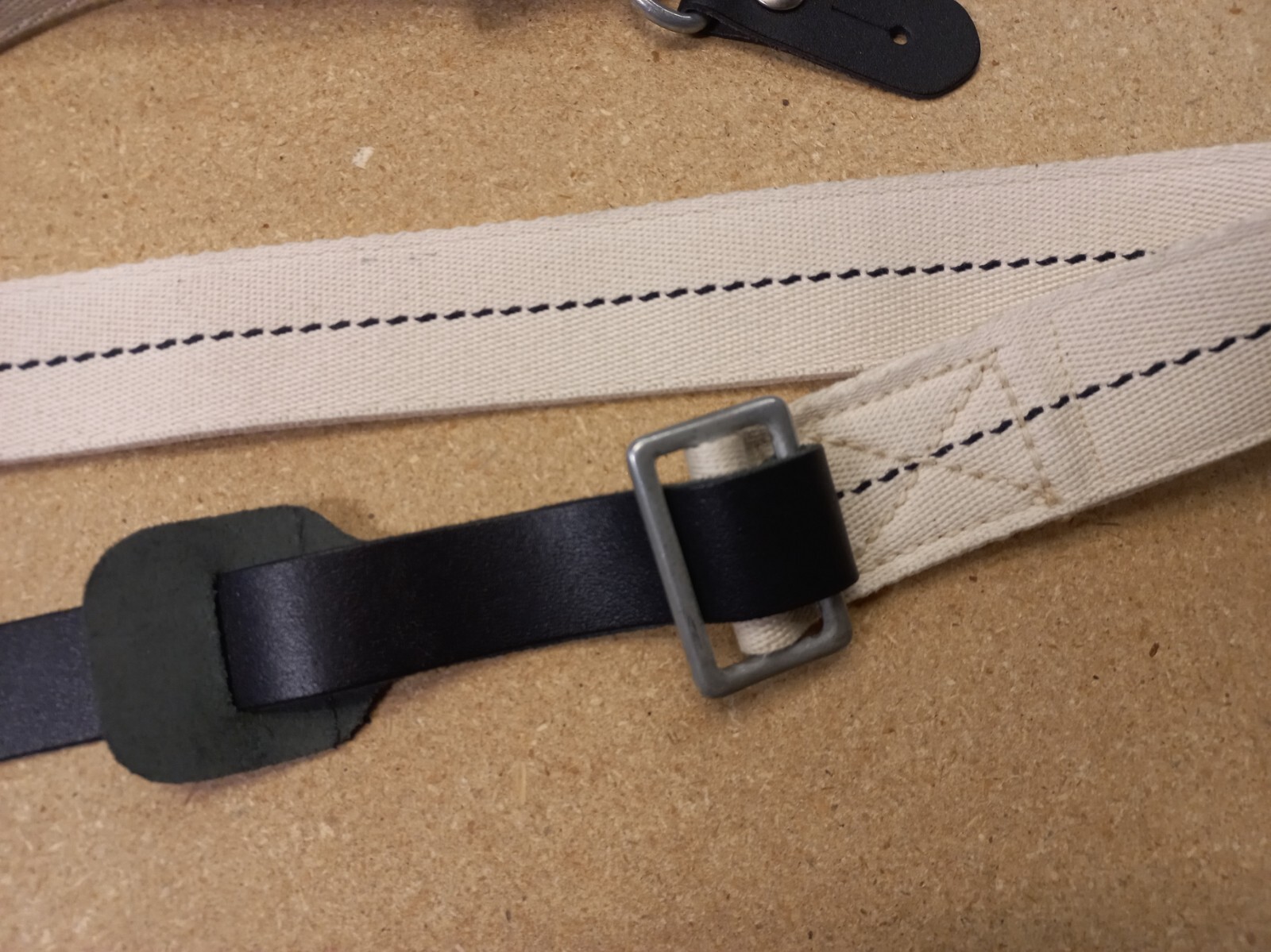 Replica 1978 EVH Bomber Guitar Strap WITH LEATHER Shark Eddie Van Halen ...