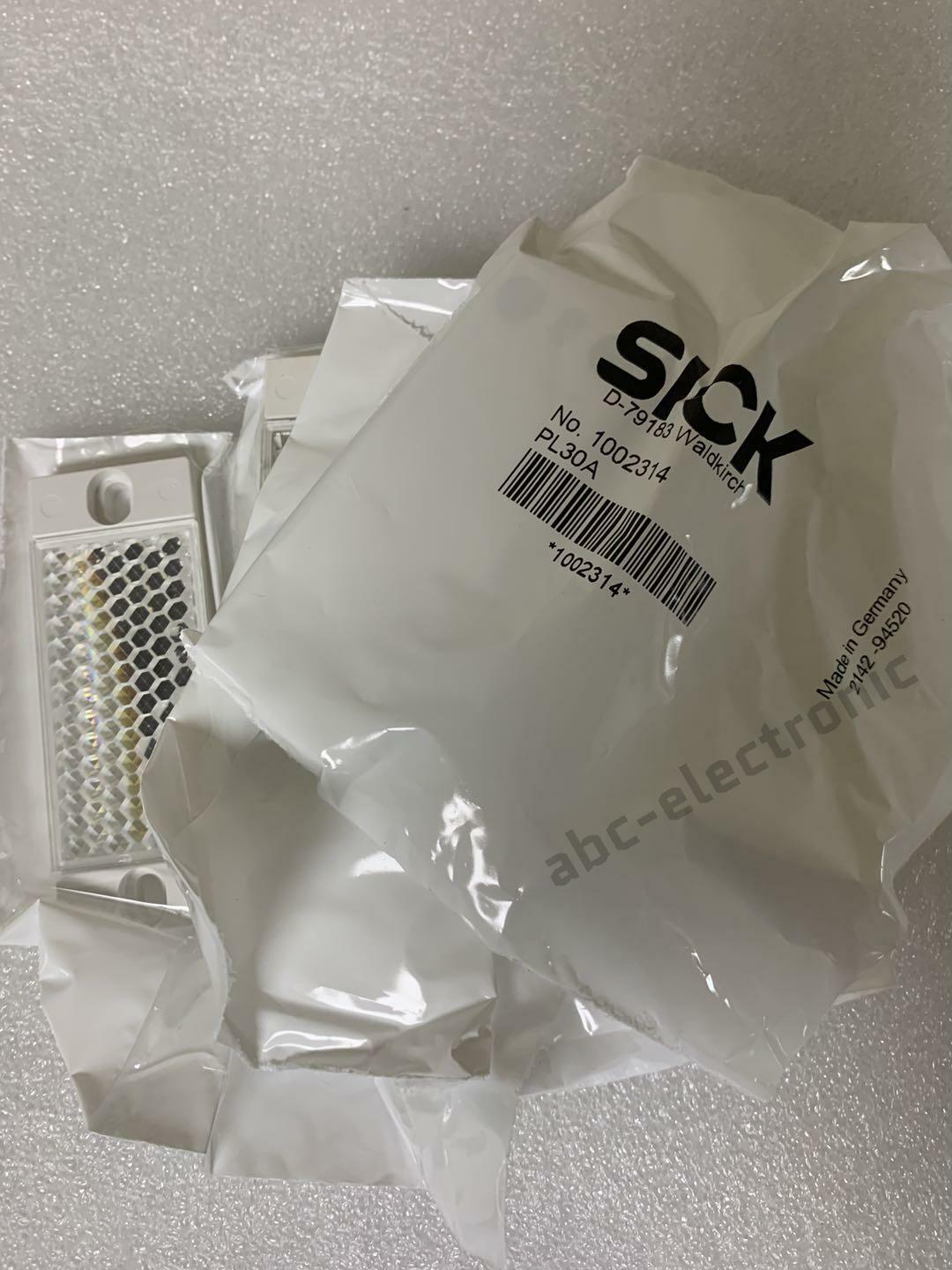 1pc New SICK PL30A 1002314 Mirror/reflector | eBay