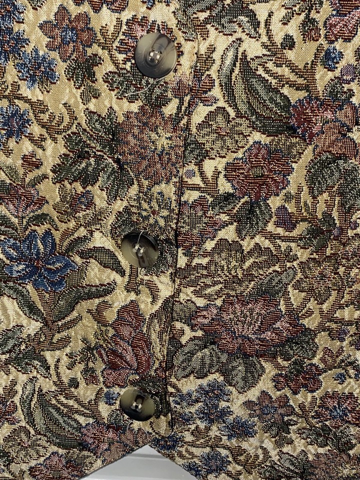 Agapo Women’s Vest Vintage Size Petite Large Tapestry Floral Cream ...