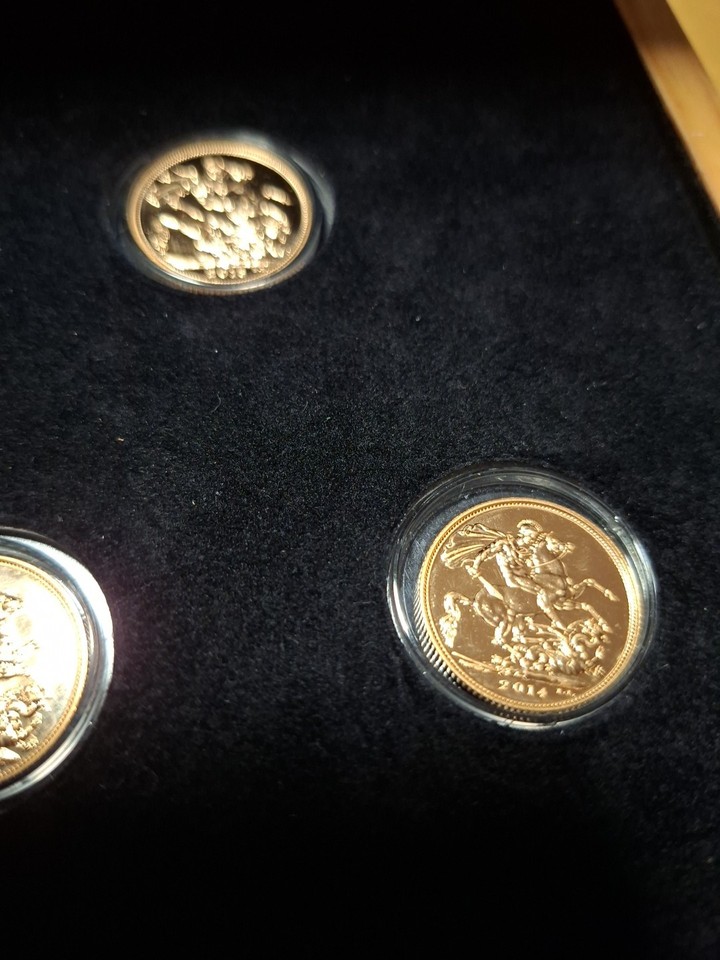 collection only Gold Sovereigns In Wooden Presentation Box | eBay UK