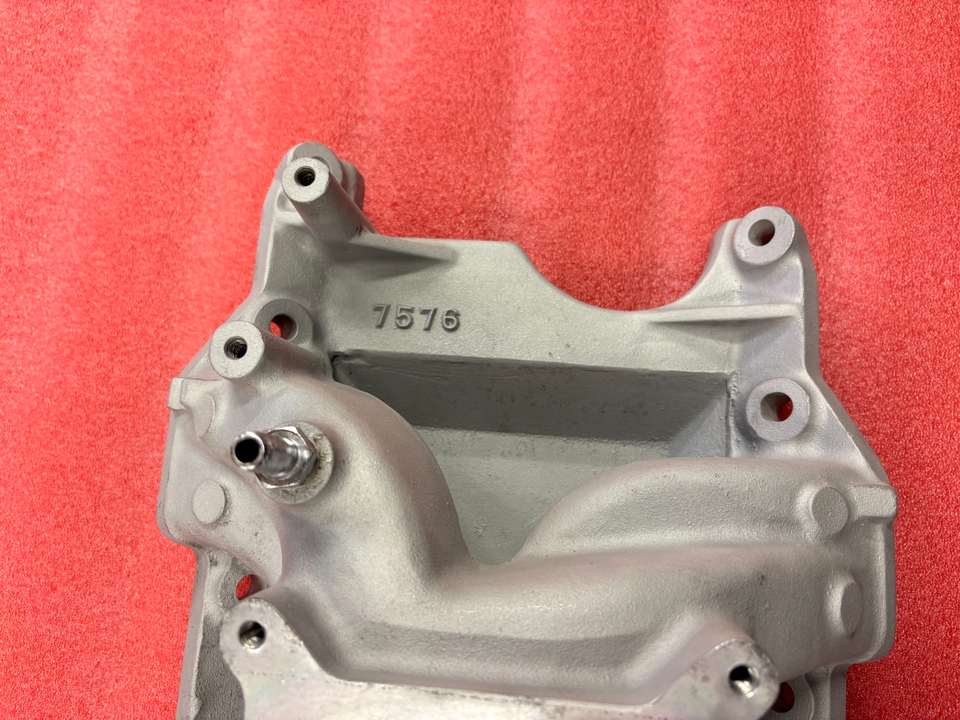 Edelbrock 7576 RPM Air Gap Intake Manifold Dual Plane Mopar 318 340 360 ...