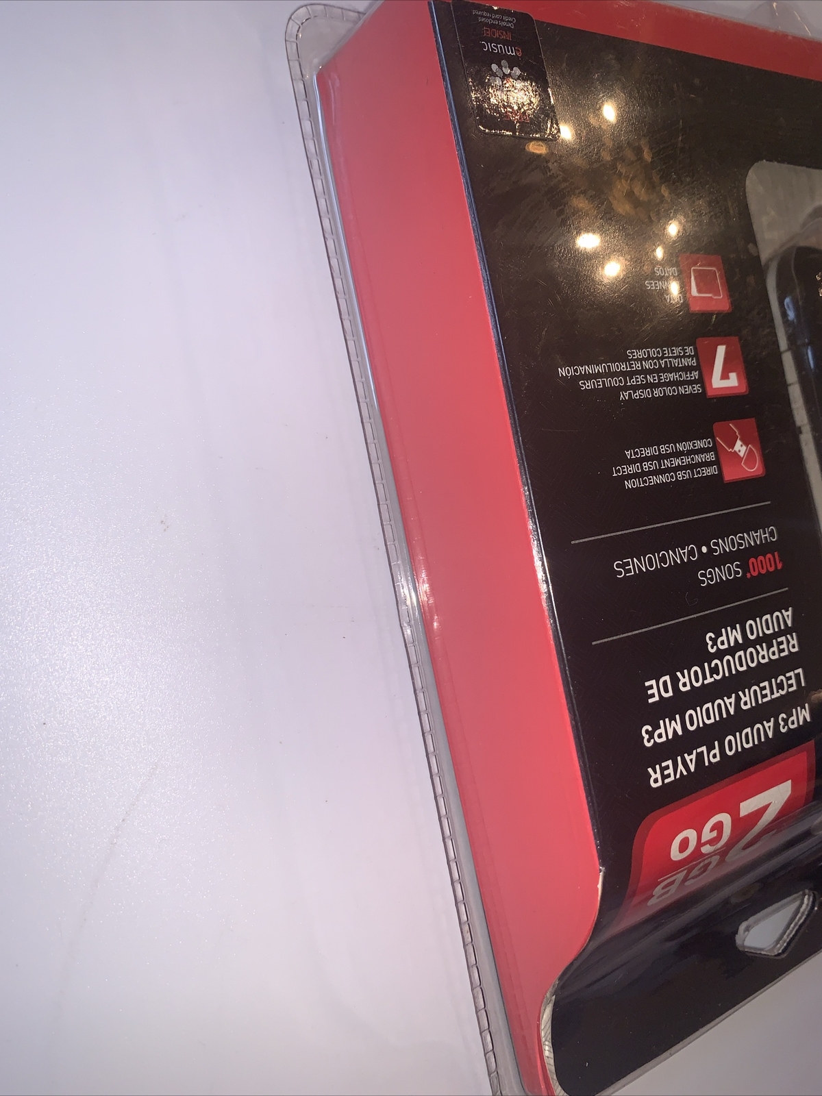 NEW SEALED Coby MP3052G 2GB USB-Stick MP3 Player with LCD Screen w/ FM ...