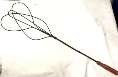 33" Antique Vintage Wire Carpet Rug Beater Wood Handle Primitive ...
