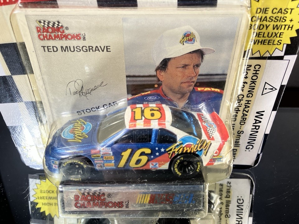 Ted Musgrave #16 The Family Channel 1995 Ford Thunderbird 1:64 Racing ...