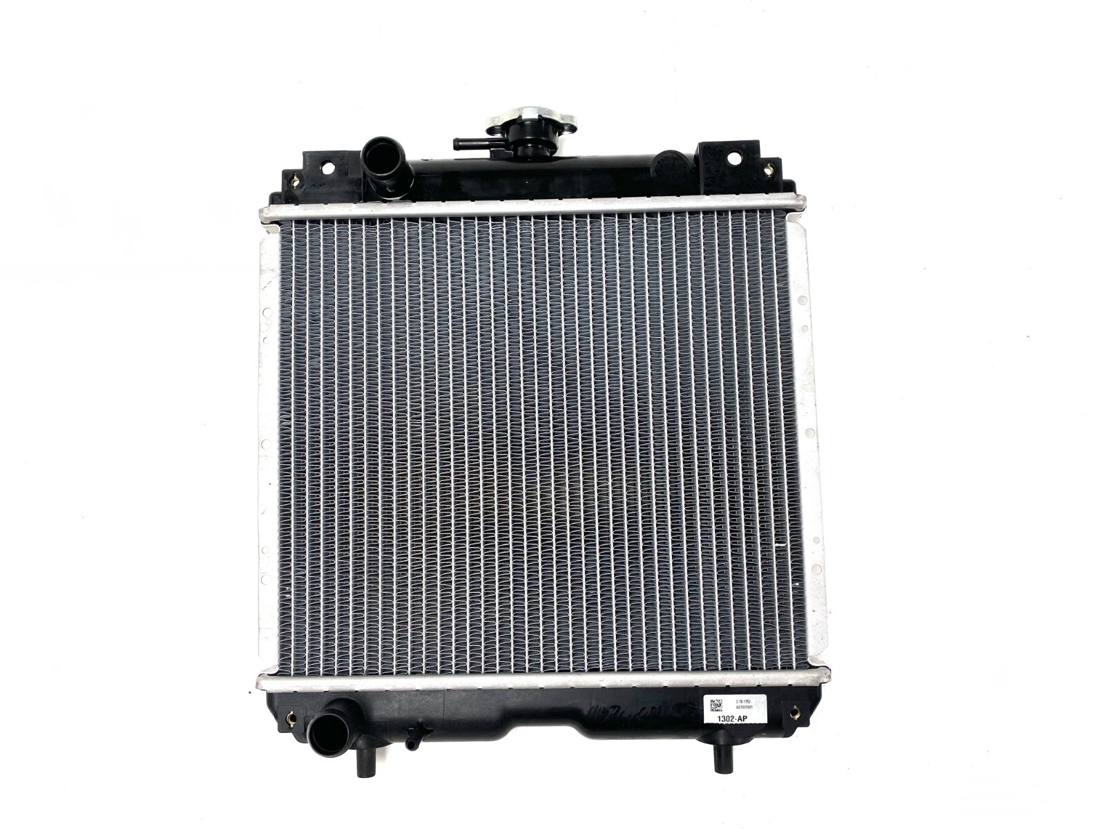 Kubota Tractor Radiator For 6C120-58500 6C120-58502 B7510 B7500 B7410 ...
