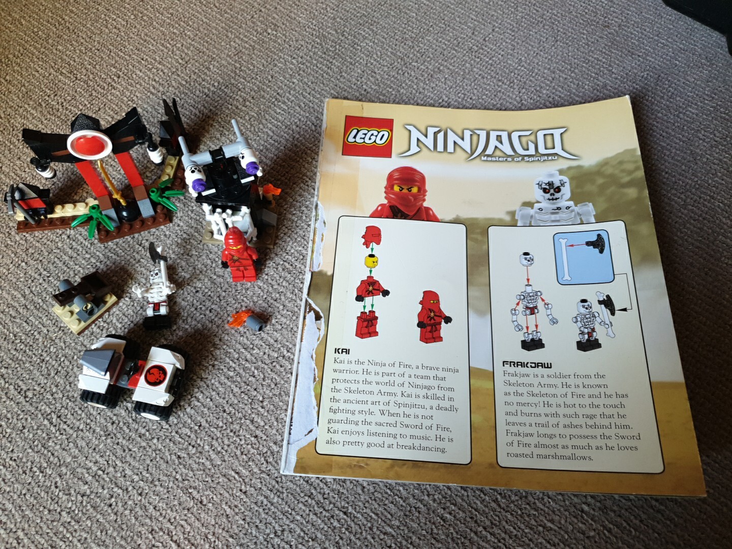 Lego Ninjago Brickmaster: Masters of Spinjitzu -Used (140 Bricks, 2 ...