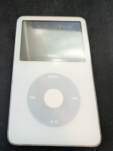 Apple iPod A1136 30 GB 5th Generation - White | eBay