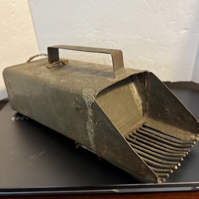 Primitives - Berry Picker