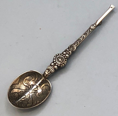 Souvenir Spoons - Totem Pole Sterling Silver