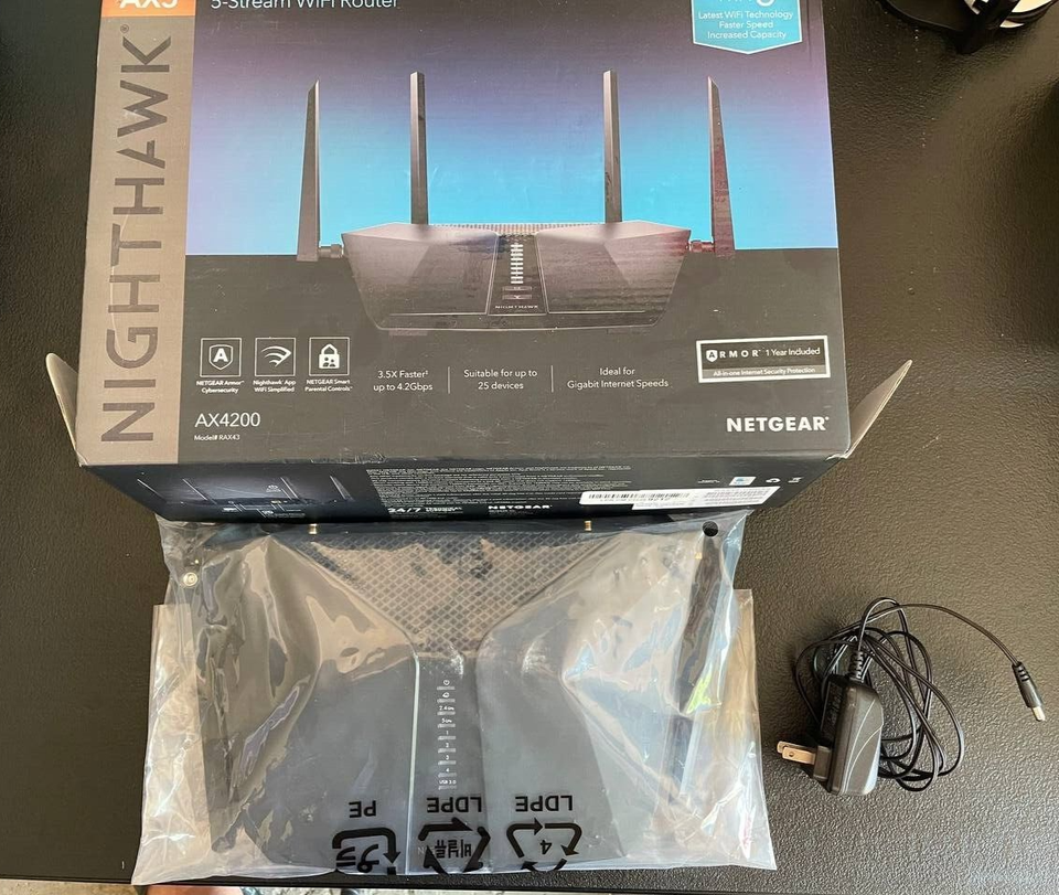 Netgear Nighthawk RAX43 AX5 5-Stream Dual Band WiFi 6 Router AX4200 ...