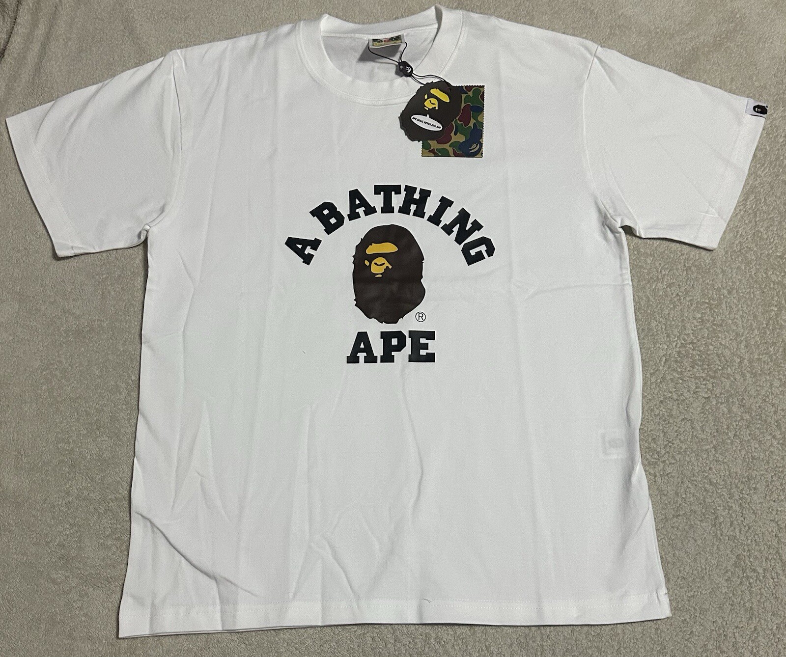 A Bathing Ape T-Shirt White Size Small NWT