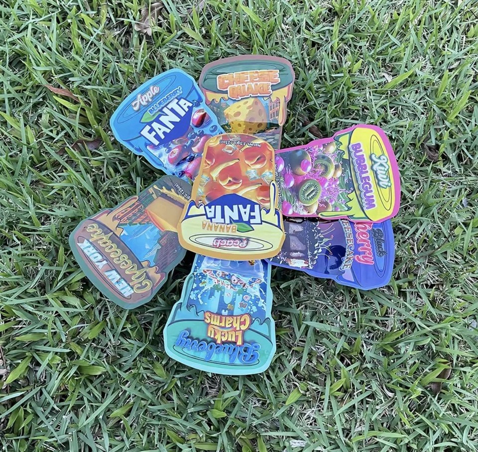 30Pcs Smell Proof Mylar Pouch Irregular Cartoon Resealable Storage Bags ...