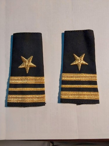 U.S. Navy Lieutenant Commander Officer Shoulder Board Epaulettes Pair ...