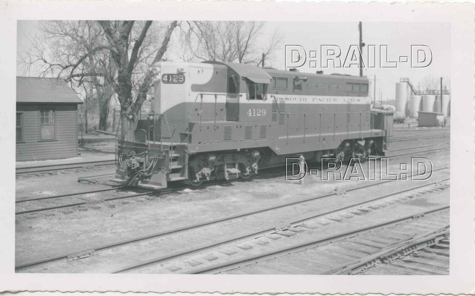 9E414 RP 1951 MOPAC MISSOURI PACIFIC RAILROAD ENGINE #4129 LINCOLN NE ...