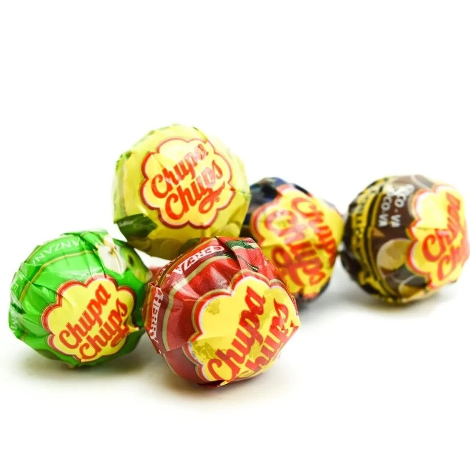 CHUPA CHUPS Lollipops, Assorted Flavors, Classic Retro Bulk Candy (4 ...
