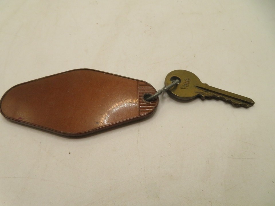 Vintage Hotel Motel Key Fob and Key UNKNOWN RM 214 | eBay