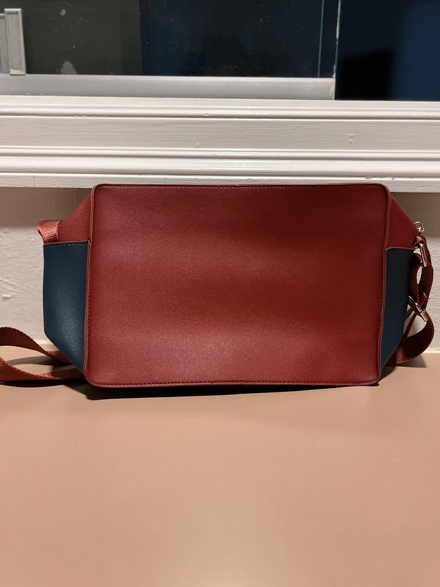 Besame Makeup Bag | Saubhaya Makeup