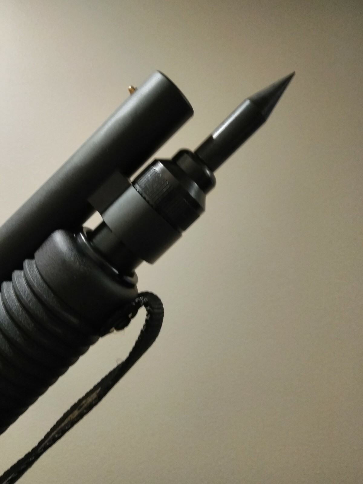 Mossberg Steel Forend Spike-Glass Breaker 590,590 Shockwave,500 ...