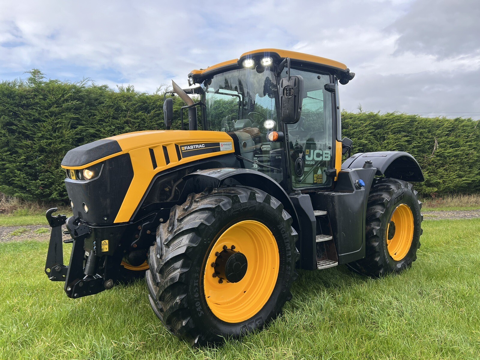 JCB FASTRAC 4220, 65kph, Tractor, 2015, Plant, High Speed, Trailer ...