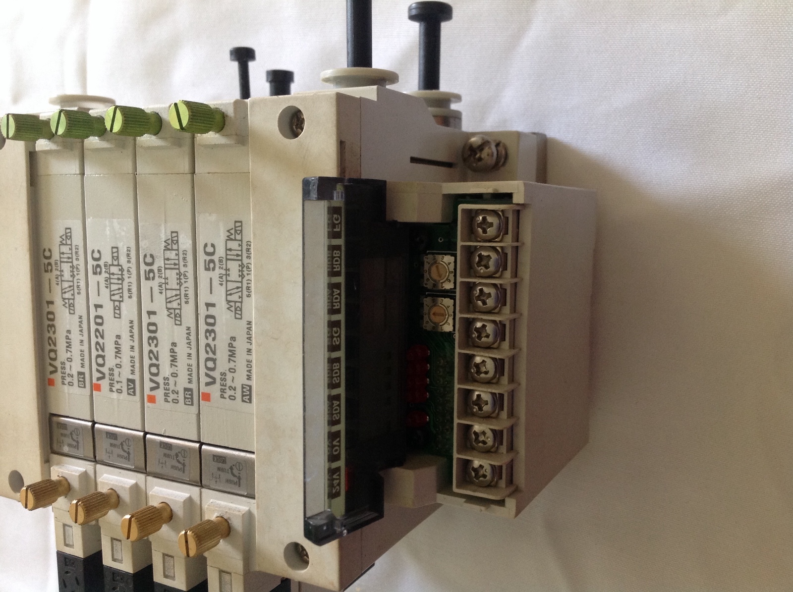 SMC Manifold Block SB with 4 blocks VQ2301-5C VQ2201-5C EX120-SMB1 | eBay