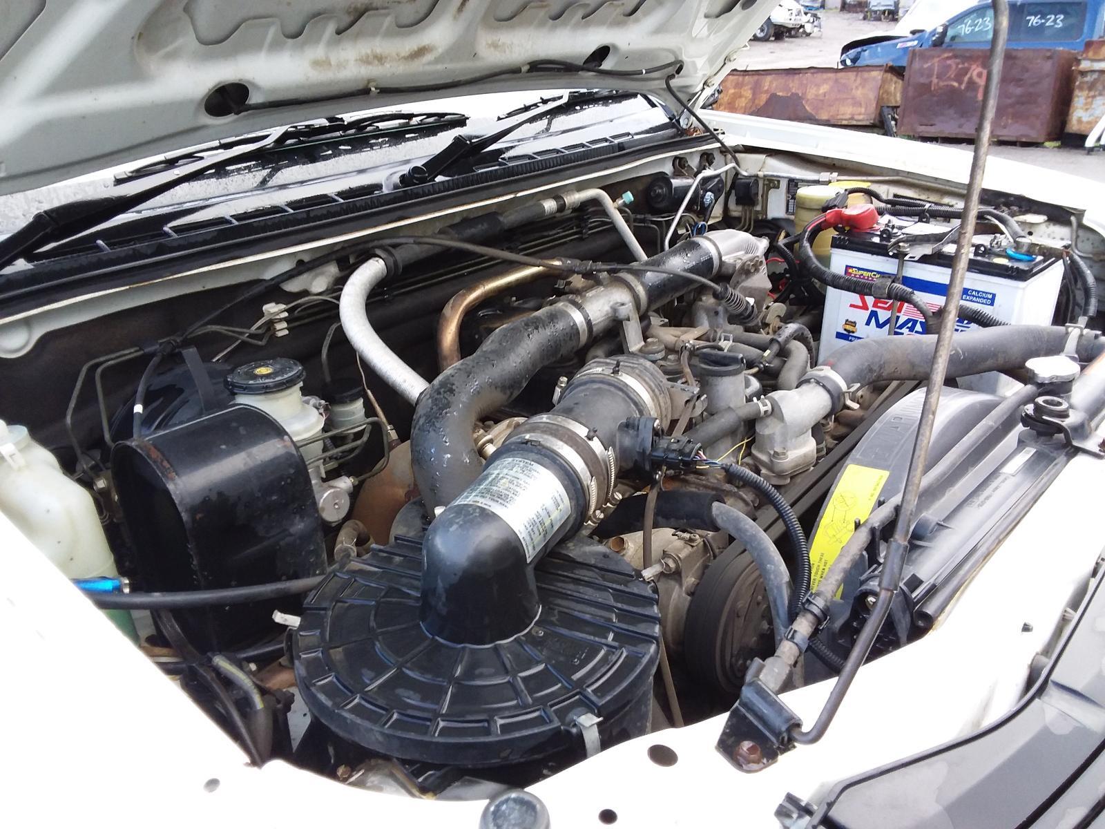 HOLDEN RODEO AIR CLEANER/BOX RA, 3.0, 4JH1, 03/03-04/07 | eBay