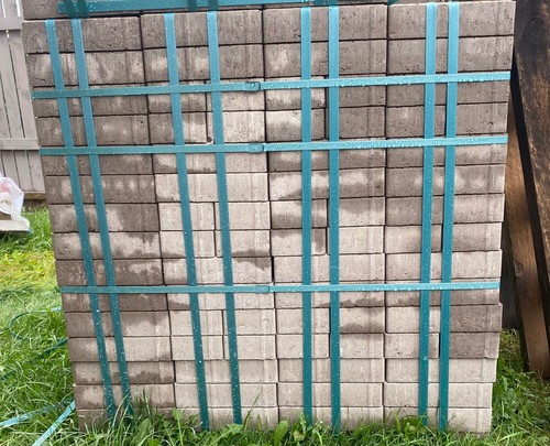 *NEW* Pallet Of Light Grey Block Paving Bricks | eBay UK