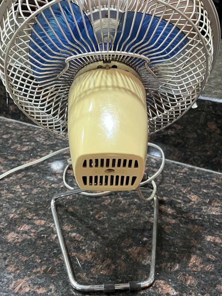 Vtg 1970’s Sanyo 1-speed Fan 11”. Works Sporadically . See Description ...