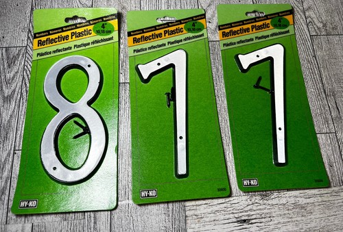 Hy-Ko 4" Reflective Plastic House Number Set of 3 with Nails Brand New ...