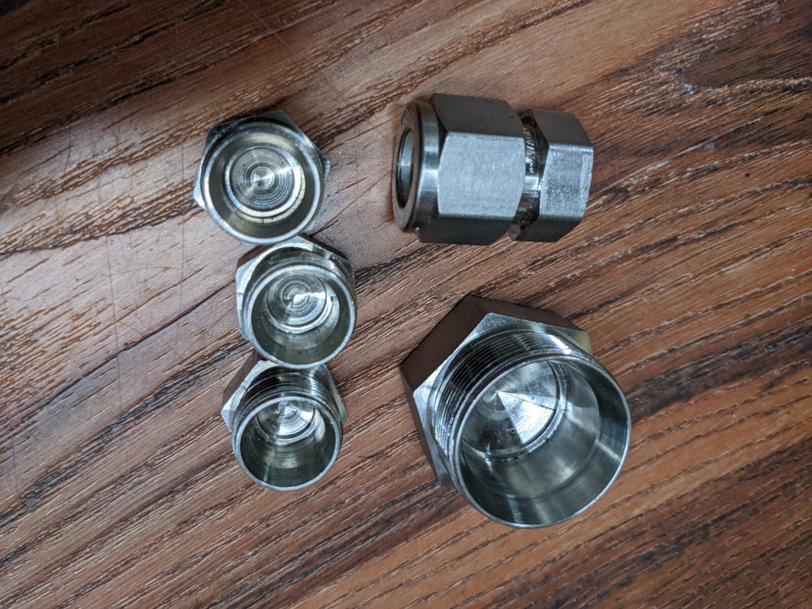 Swagelok stainless tube cap lot of 5 used, 4x 1/2" caps and 1 1" cap | eBay