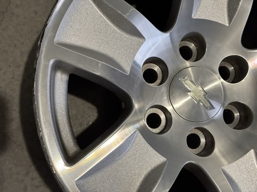 Chevrolet 2014-18 Tahoe Silverado Suburban OEM Wheel 17” inch Factory ...