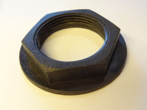 1-1/4" BSP Plastic Flanged Back Nut for Wash Hand Basin / Bathroom Sink ...
