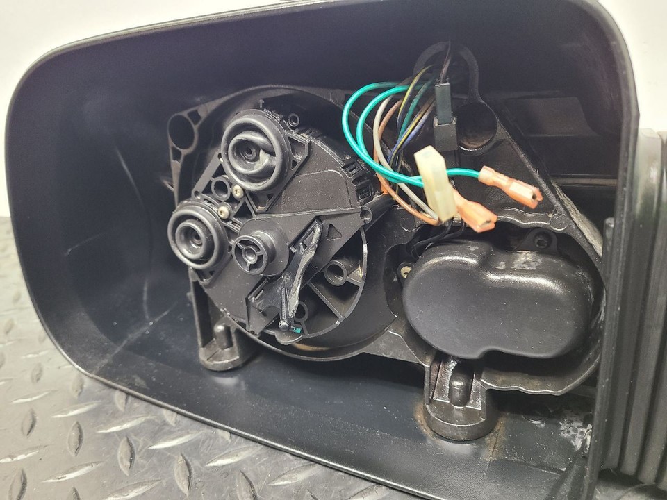 03-05 Chevrolet Silverado 2500 Left Driver Side View Power Mirror OEM ...