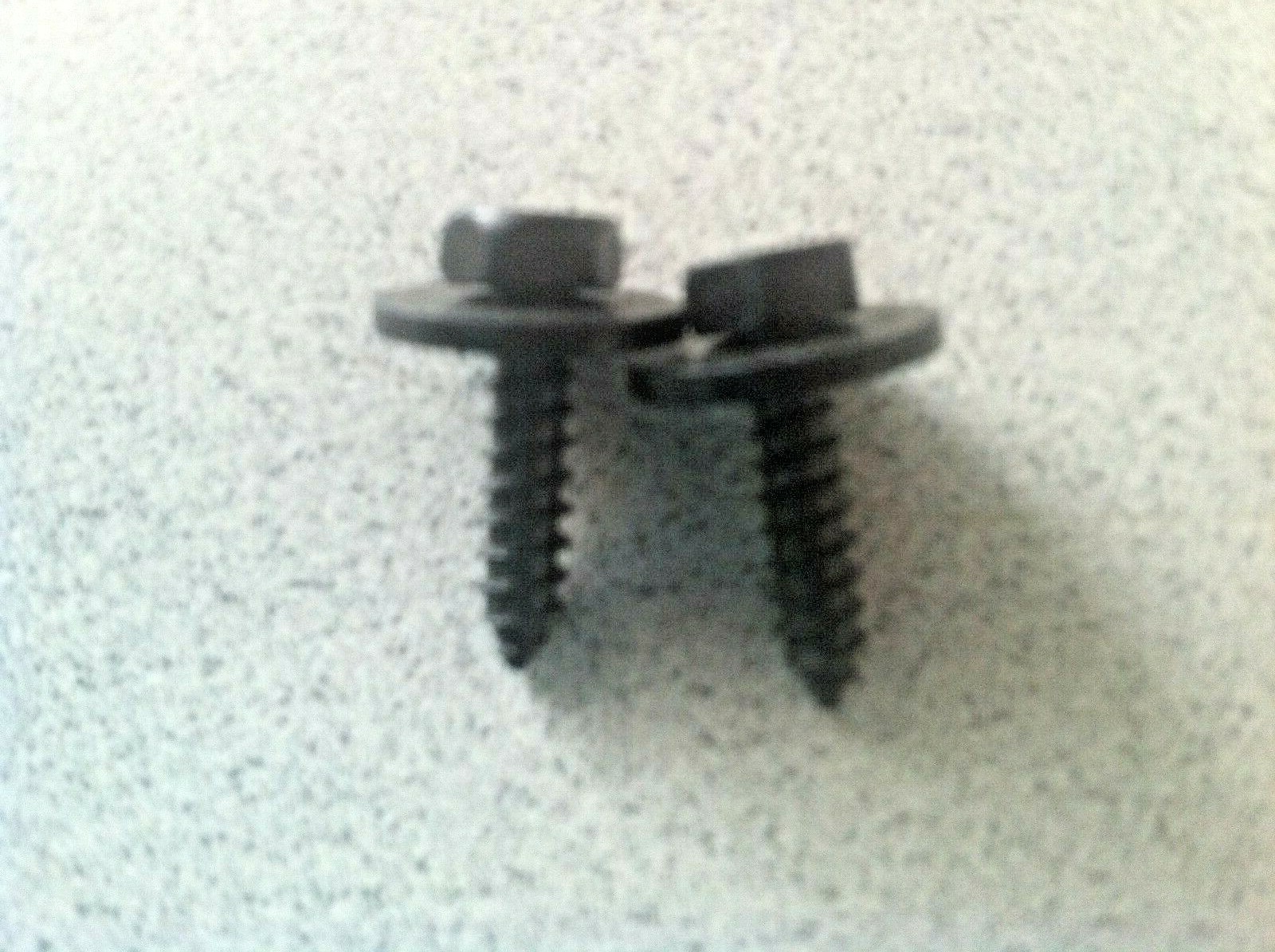 2004-2012 BMW 328i E90 ~ 2 REAR DECK SPEAKER SCREW ~ 07119904288 | eBay