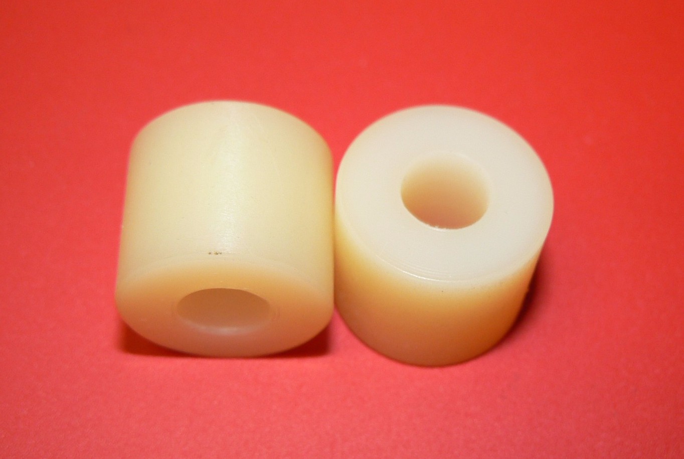 5/16" I.D. Nylon Bushing/Spacers x 3/4" O.D. x 5/8" Long - Lot of 9 Pcs ...