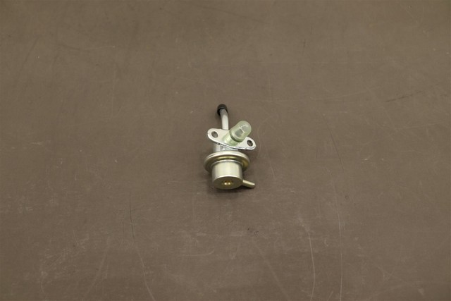 8972548450 Isuzu Regulator Pres 8972548450 Genuine OEM Part for sale ...