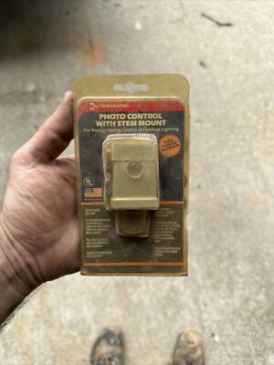Intermatic K4121C Stem Mount Thermal Photo Control 120V - New Old Stock ...