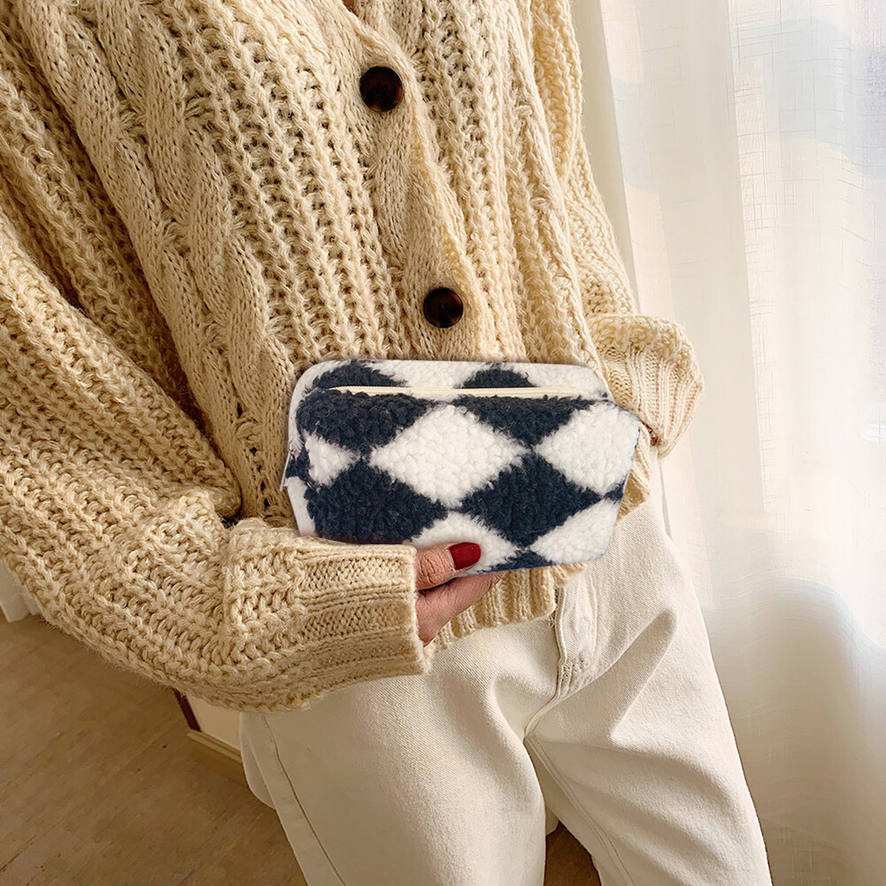 Fashion Plaid Cosmetic Bag Female Plush Toiletry Makeup Storage Pouch ...