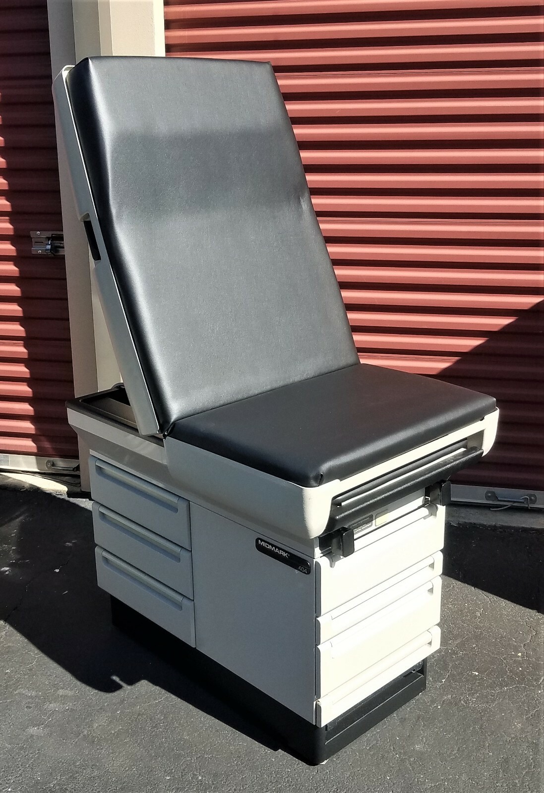 Ritter Midmark Exam Tables Model 404 New Black Upholstery *Premier Used ...