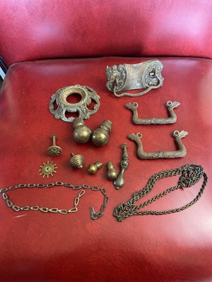 Drawer Pulls - Lamp Finial