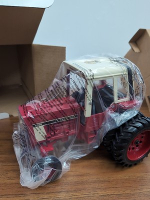 1/16 Ertl 1996 Pennsylvania FFA International 1586 Tractor | eBay