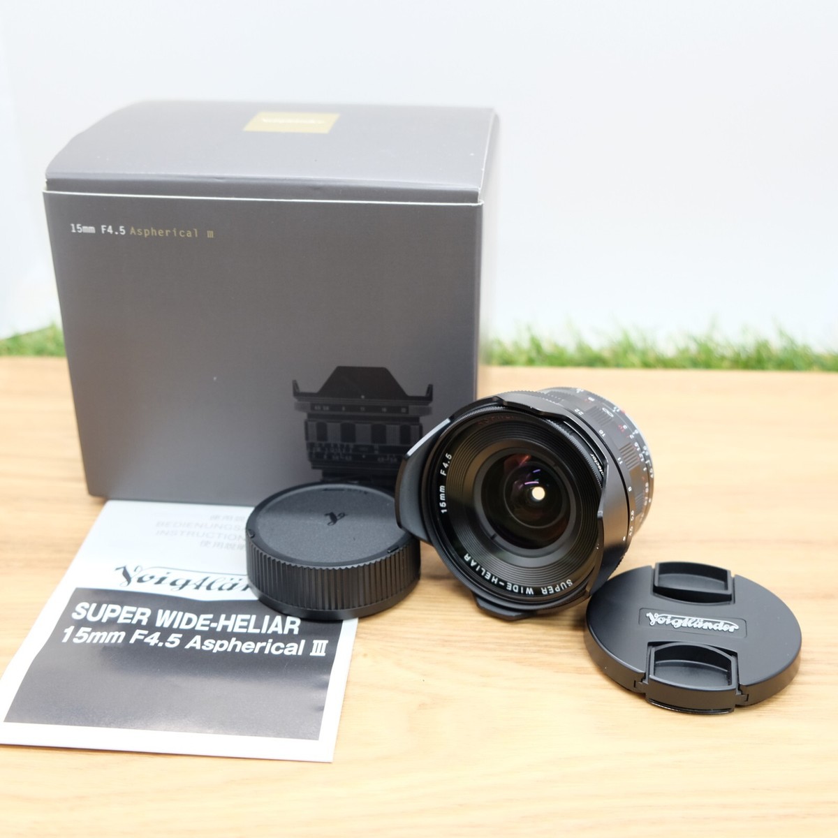 Voigtlander Super Wide Heliar 15mm F4.5 Aspherical ⅢVM W Voigtlander Super Wide Heliar 15mm F4.5 Aspherical ⅢVM W