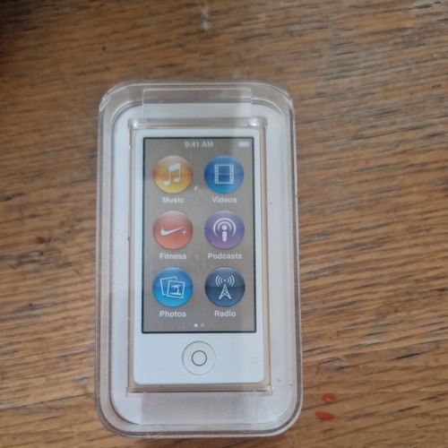 NEW Apple iPod Nano 7th & 8th Generation 16GB (Choose Colours ...