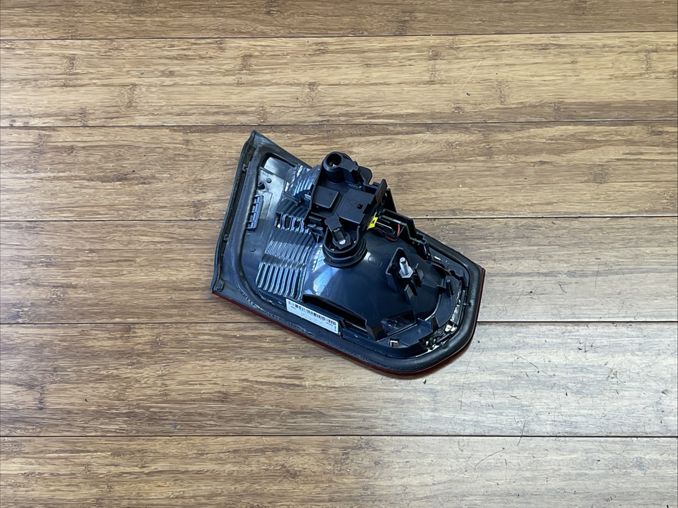 2012-2015 BMW 320i F30 Rear Right Side Inner Trunk Tail Light OEM *NOTE ...