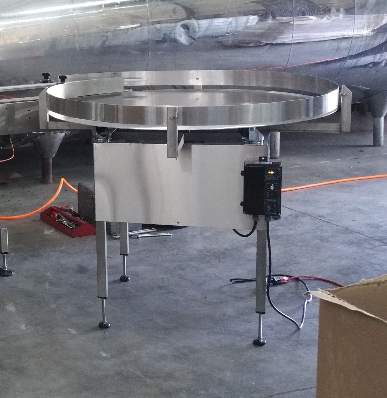 48" AUTOMATIC BOTTLE ACCUMULATION TABLE, BOTTLE TURNTABLE, ROTARY TABLE ...
