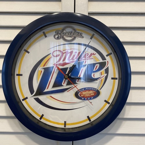 Miller Lite / Milwaukee Brewers 11.5" Wall Clock (tested works) | eBay